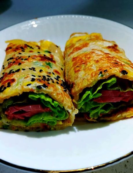 鸡蛋饼早餐怎么做_鸡蛋饼怎么做好吃又简单-第1张图片-山城妙识