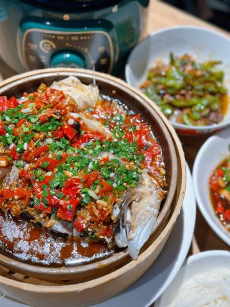 剁椒鱼头配什么菜好吃_剁椒鱼头搭配推荐-第1张图片-山城妙识 剁椒鱼头配什么菜好吃_剁椒鱼头搭配推荐-第1张图片-山城妙识