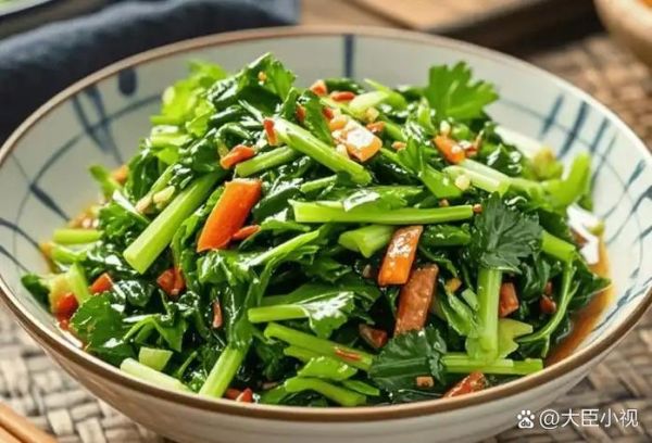 芹菜叶汤怎么做_芹菜叶汤的功效与禁忌-第2张图片-山城妙识