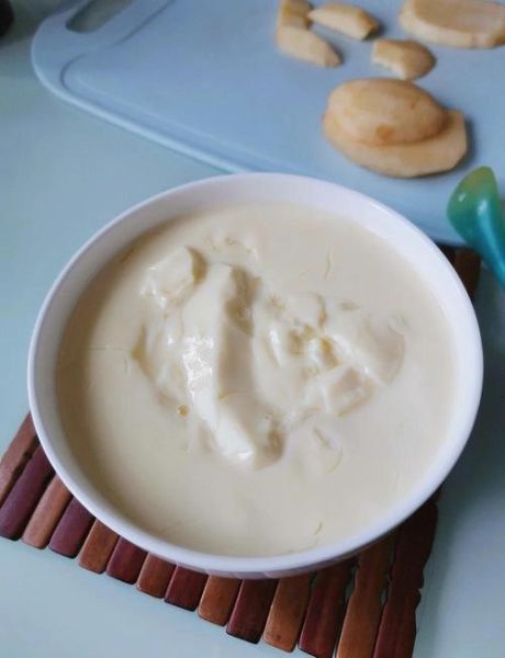 牛奶炖蛋怎么做_牛奶炖蛋要蒸多久-第1张图片-山城妙识