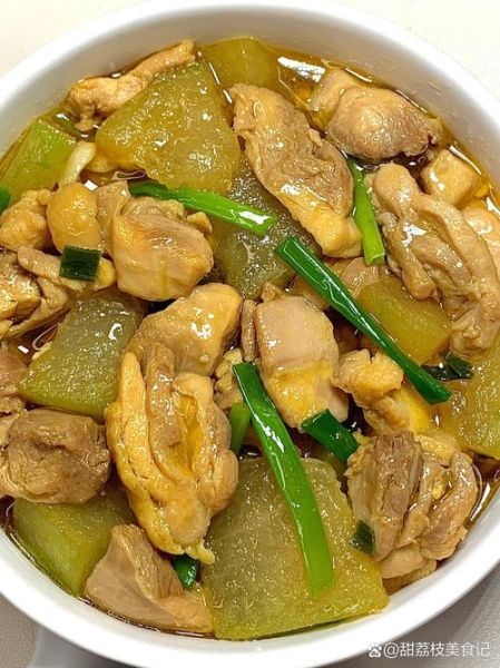 冬瓜炖鸡汤的做法_冬瓜炖鸡汤的功效与禁忌-第1张图片-山城妙识