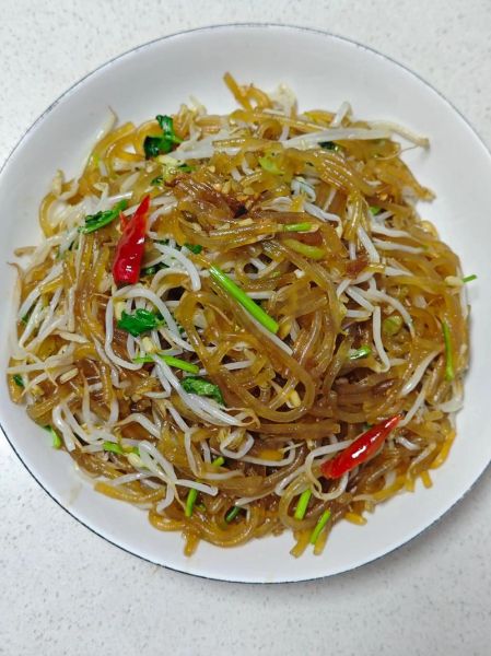 香菇粉条怎么做好吃_香菇粉条的家常做法-第2张图片-山城妙识