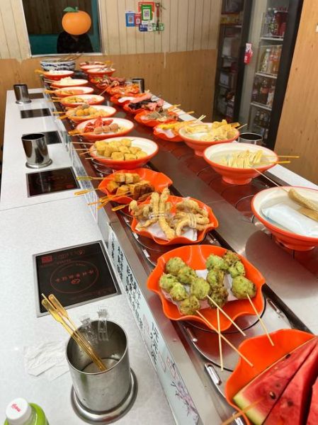 旋转小火锅设备多少钱_旋转小火锅设备怎么选-第2张图片-山城妙识