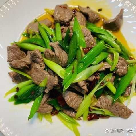 蒜苗炒牛肉怎么做_蒜苗牛肉怎么炒才嫩-第1张图片-山城妙识