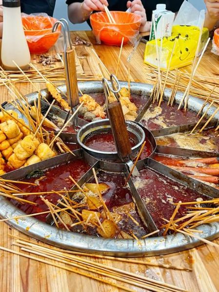 路边摊水煮串串香多少钱一串_路边摊水煮串串香怎么做好吃-第1张图片-山城妙识 路边摊水煮串串香多少钱一串_路边摊水煮串串香怎么做好吃-第1张图片-山城妙识