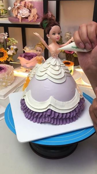 芭比做蛋糕视频教程_怎么做芭比蛋糕-第2张图片-山城妙识 芭比做蛋糕视频教程_怎么做芭比蛋糕-第2张图片-山城妙识