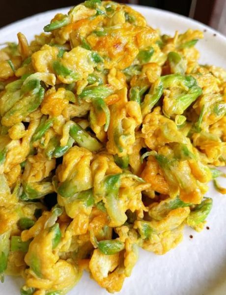 广西槐花怎么做好吃_槐花最经典做法-第1张图片-山城妙识