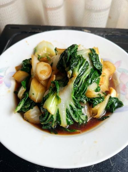 素炒洋白菜怎么炒好吃_素炒洋白菜用焯水吗-第3张图片-山城妙识 素炒洋白菜怎么炒好吃_素炒洋白菜用焯水吗-第3张图片-山城妙识