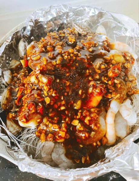 锡纸花甲粉丝怎么做_锡纸花甲粉丝需要焯水吗-第2张图片-山城妙识 锡纸花甲粉丝怎么做_锡纸花甲粉丝需要焯水吗-第2张图片-山城妙识