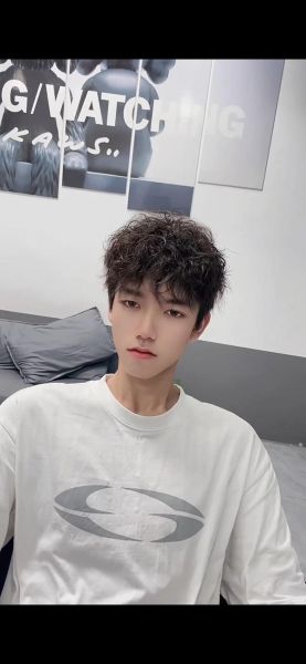 泡面头发型图片男_适合什么脸型-第2张图片-山城妙识