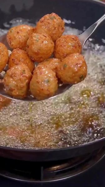 豆腐丸子怎么做_豆腐丸子怎么炸才外酥里嫩-第3张图片-山城妙识