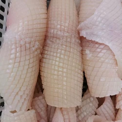 冷冻鱿鱼卷怎么做好吃_冷冻鱿鱼卷的家常做法-第2张图片-山城妙识 冷冻鱿鱼卷怎么做好吃_冷冻鱿鱼卷的家常做法-第2张图片-山城妙识