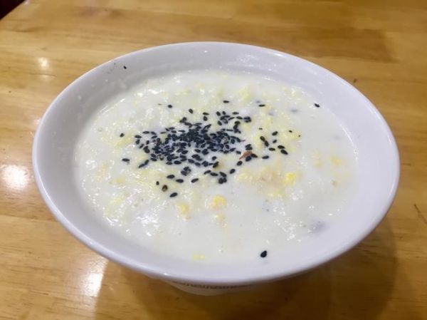 米酒汤圆蛋花汤下奶吗_产后喝米酒汤圆蛋花汤能催奶吗-第1张图片-山城妙识