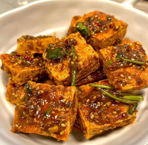 炸豆腐怎么炸外酥里嫩_家常炒豆腐的做法大全-第3张图片-山城妙识