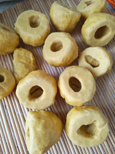 窝窝头是什么意思_网络用语窝窝头梗来源-第1张图片-山城妙识