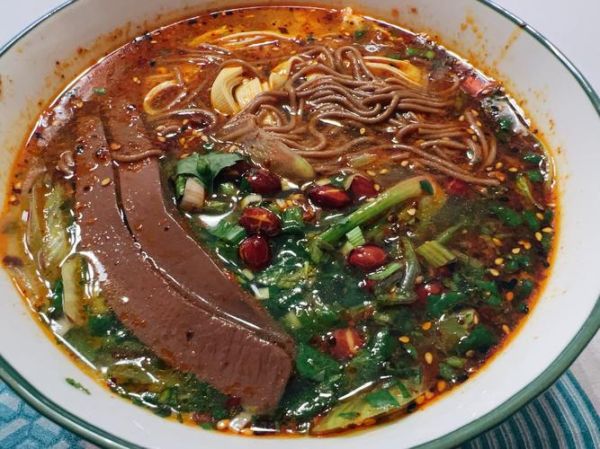 羊血饸饹怎么读_羊血饸饹是哪里的特产-第2张图片-山城妙识