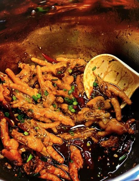 秘制鸡爪怎么做_鸡爪脱骨技巧-第2张图片-山城妙识