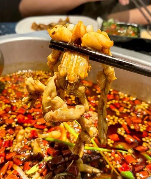 美蛙鱼头火锅怎么做_正宗川味配方揭秘-第1张图片-山城妙识