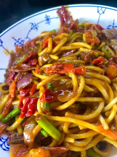 炒拉条子怎么做_家常炒拉条子做法步骤-第1张图片-山城妙识