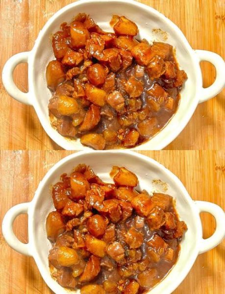 红烧肉炖土豆的家常做法_怎么炖才入味-第1张图片-山城妙识