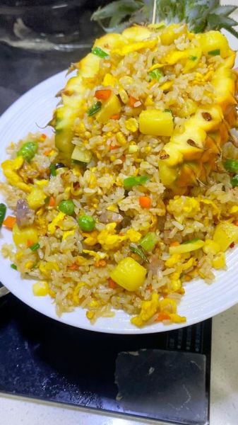 菠萝炒饭怎么做_简单做法视频-第3张图片-山城妙识 菠萝炒饭怎么做_简单做法视频-第3张图片-山城妙识