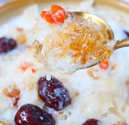 桃胶和什么一起炖最好_桃胶炖什么最养颜-第1张图片-山城妙识 桃胶和什么一起炖最好_桃胶炖什么最养颜-第1张图片-山城妙识