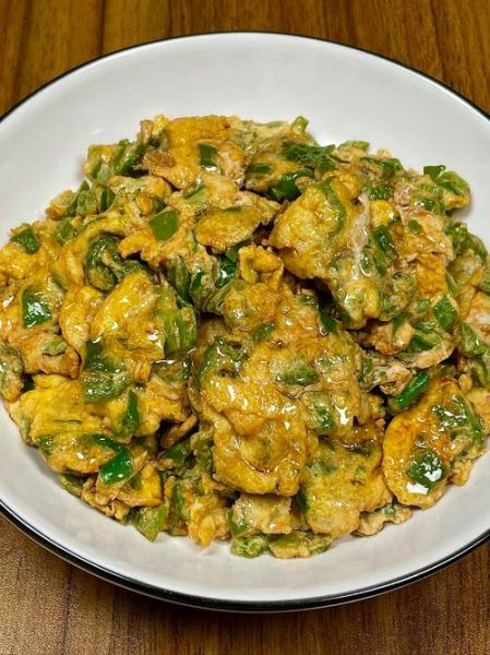 尖椒炒鸡蛋怎么炒好吃_尖椒炒鸡蛋的窍门-第1张图片-山城妙识 尖椒炒鸡蛋怎么炒好吃_尖椒炒鸡蛋的窍门-第1张图片-山城妙识