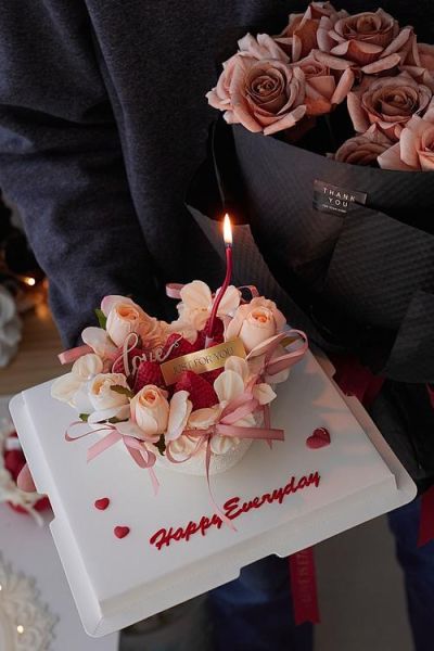 情人节蛋糕叫什么_情人节蛋糕推荐-第1张图片-山城妙识