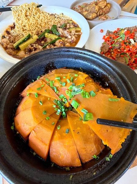 家常炖南瓜的做法_南瓜怎么炖才软糯香甜-第1张图片-山城妙识 家常炖南瓜的做法_南瓜怎么炖才软糯香甜-第1张图片-山城妙识