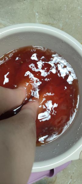 花椒水泡脚治脚气吗_花椒水泡脚的正确方法-第3张图片-山城妙识 花椒水泡脚治脚气吗_花椒水泡脚的正确方法-第3张图片-山城妙识