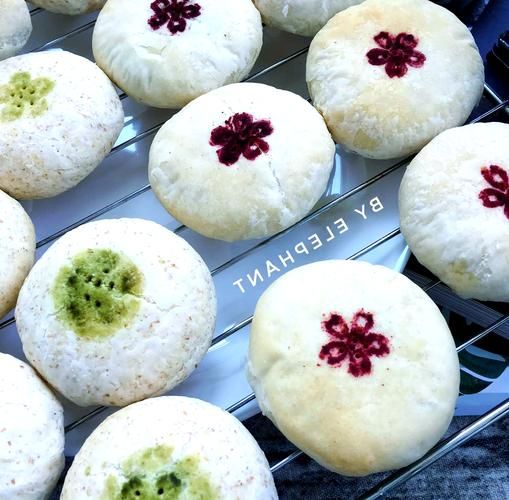 酥皮点心怎么做才层次分明_酥皮点心做法大全窍门-第3张图片-山城妙识