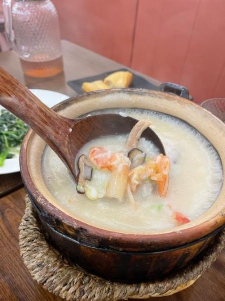 鲍鱼粥怎么做才鲜嫩_鲍鱼粥营养价值高吗-第1张图片-山城妙识