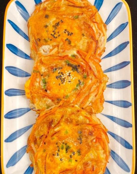 土豆鸡蛋饼怎么做_家常做法步骤详解-第1张图片-山城妙识 土豆鸡蛋饼怎么做_家常做法步骤详解-第1张图片-山城妙识