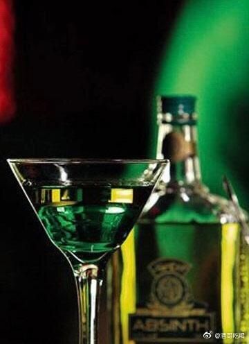 茴香酒是不是苦艾酒_两者区别与历史渊源-第1张图片-山城妙识 茴香酒是不是苦艾酒_两者区别与历史渊源-第1张图片-山城妙识
