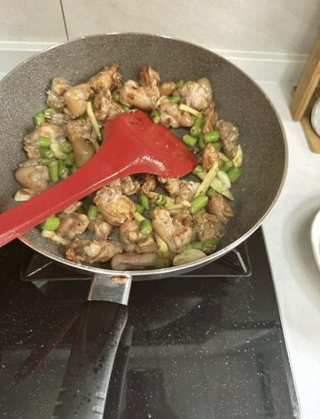 红烧兔子肉怎么做好吃_家常做法步骤-第1张图片-山城妙识 红烧兔子肉怎么做好吃_家常做法步骤-第1张图片-山城妙识