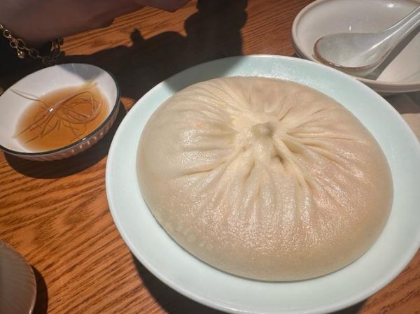 蟹黄灌汤包怎么做_蟹黄灌汤包的家常做法-第1张图片-山城妙识 蟹黄灌汤包怎么做_蟹黄灌汤包的家常做法-第1张图片-山城妙识