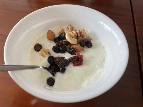 电饭锅自制酸奶简单步骤_电饭锅做酸奶需要多久-第3张图片-山城妙识