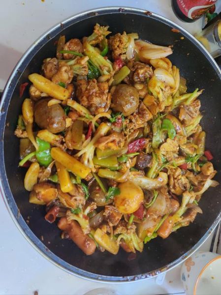 麻辣香锅菜品有哪些_怎么选配菜-第2张图片-山城妙识