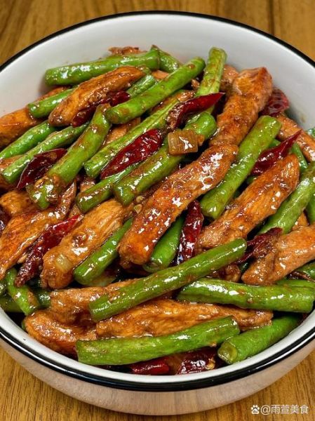 豆角炒肉丝怎么做_豆角炒肉丝热量高吗-第3张图片-山城妙识