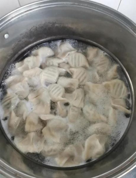 羊肉饺子馅怎么做_羊肉饺子馅怎么调才好吃-第1张图片-山城妙识 羊肉饺子馅怎么做_羊肉饺子馅怎么调才好吃-第1张图片-山城妙识