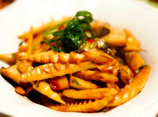 新鲜竹笋怎么做_竹笋去涩方法-第1张图片-山城妙识