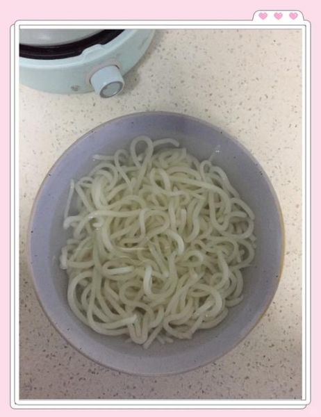 自己煮米线怎么煮不糊_简单做法窍门-第2张图片-山城妙识 自己煮米线怎么煮不糊_简单做法窍门-第2张图片-山城妙识