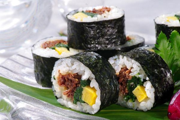 寿司的米饭是什么米_寿司米和普通米的区别-第2张图片-山城妙识 寿司的米饭是什么米_寿司米和普通米的区别-第2张图片-山城妙识