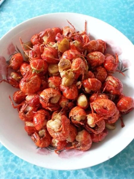 蒜蓉小龙虾球怎么做_蒜蓉小龙虾球家常做法-第3张图片-山城妙识