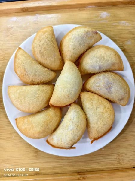 炸冰淇淋怎么做_炸冰淇淋为什么会外热内冻-第1张图片-山城妙识 炸冰淇淋怎么做_炸冰淇淋为什么会外热内冻-第1张图片-山城妙识