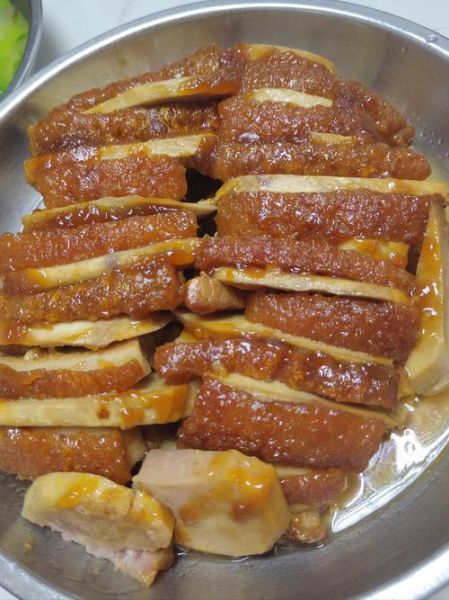 香芋扣肉怎么蒸才不腻_香芋扣肉做法窍门-第1张图片-山城妙识 香芋扣肉怎么蒸才不腻_香芋扣肉做法窍门-第1张图片-山城妙识