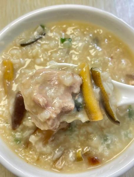 黄鳝粥怎么煮_黄鳝粥的做法窍门-第1张图片-山城妙识