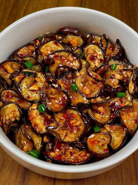 不用油烧茄子怎么做_茄子无油做法窍门-第3张图片-山城妙识