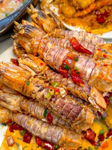 皮皮虾是寒性还是温性_孕妇能吃吗-第3张图片-山城妙识 皮皮虾是寒性还是温性_孕妇能吃吗-第3张图片-山城妙识