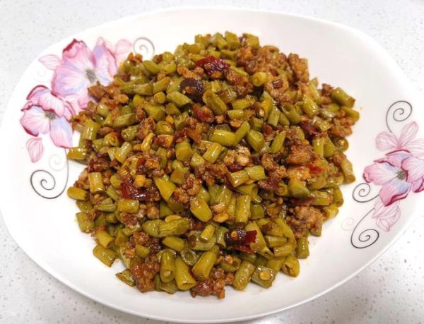 肉末酸豇豆怎么做_酸豇豆炒肉末要不要焯水-第3张图片-山城妙识 肉末酸豇豆怎么做_酸豇豆炒肉末要不要焯水-第3张图片-山城妙识